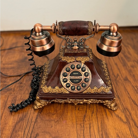 Regal French | Other | Vintage Telephone Landline Brown Antique Gold ...